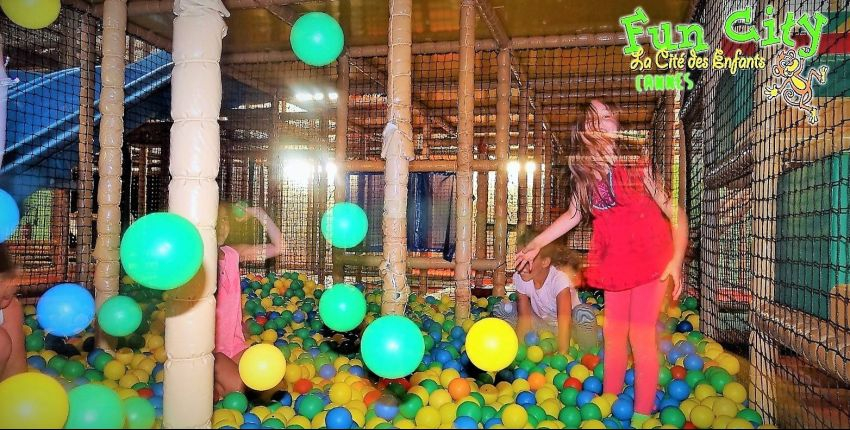 Les animations de Noël chez FUN CITY ! | Cannes La Bocca | Kidiklik